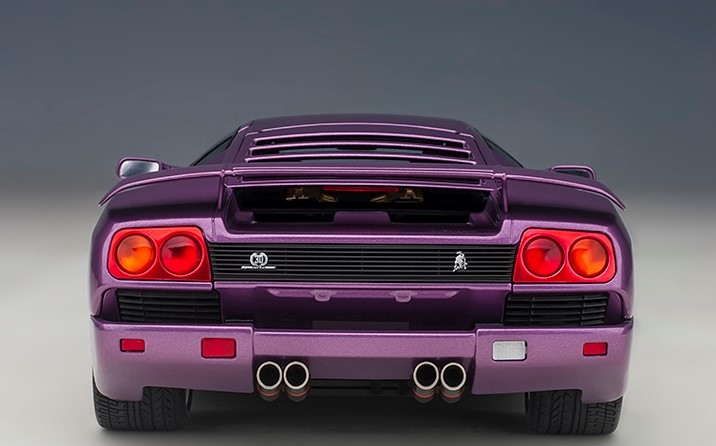 Lamborghini Diablo SE 30th Anniversary Edition Purple in 1:18 Scale by ...