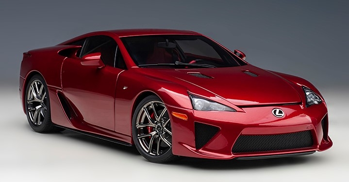 LEXUS LFA (PEARL RED) in 1:18 scale by AUTOart