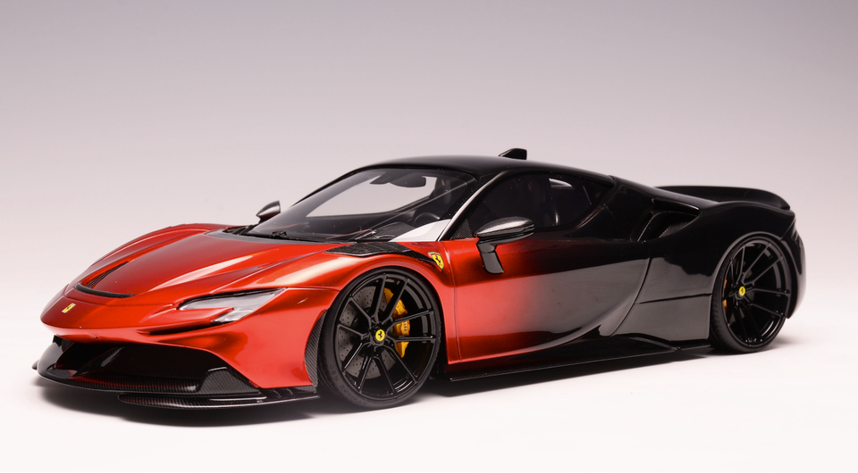 SF90 NOVITEC red/black w/leather base in 1:18 scale by Fine Scale Models