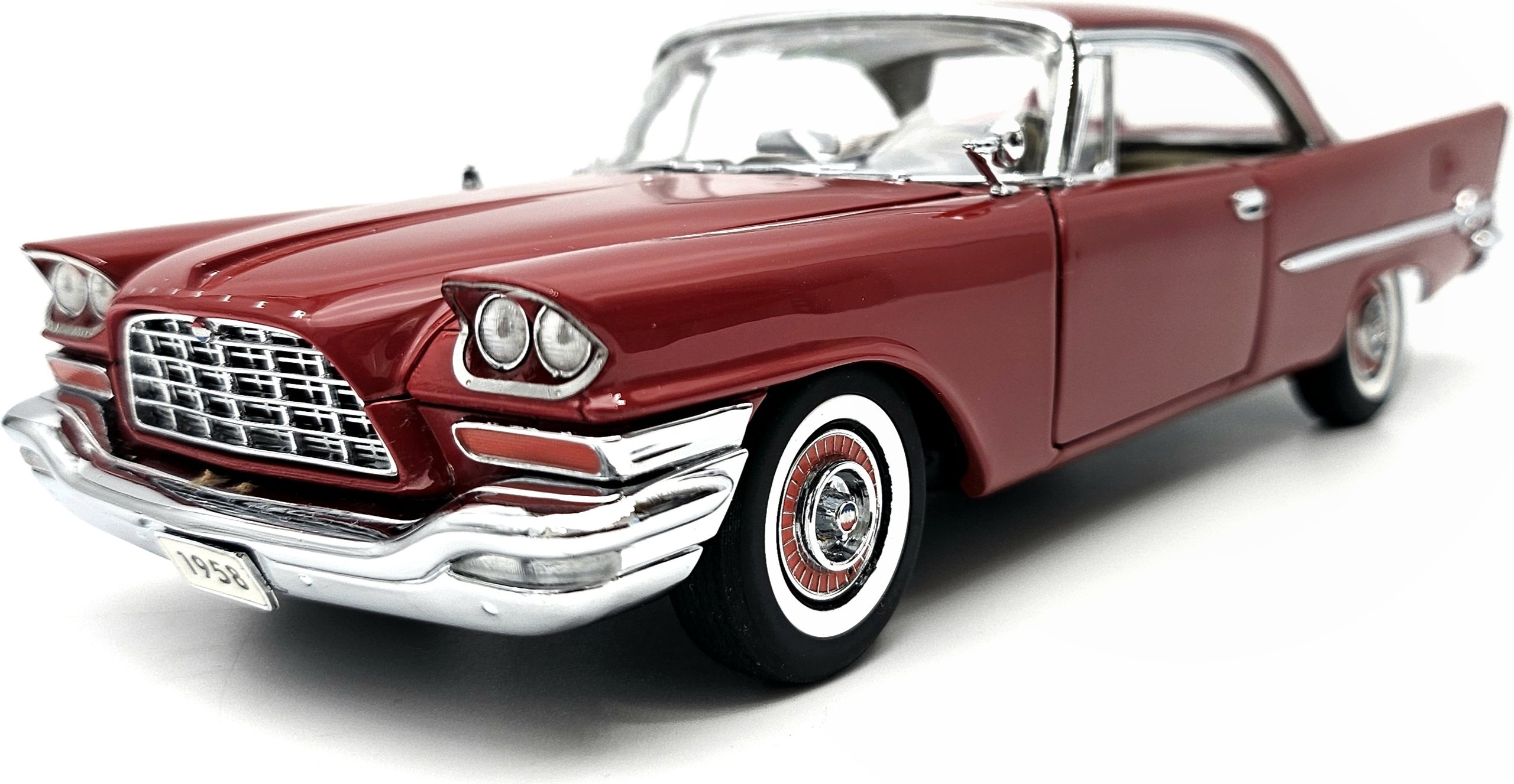 1958 Chrysler 300D Hardtop Coupe Matador Red in 1:24 scale by Danbury Mint