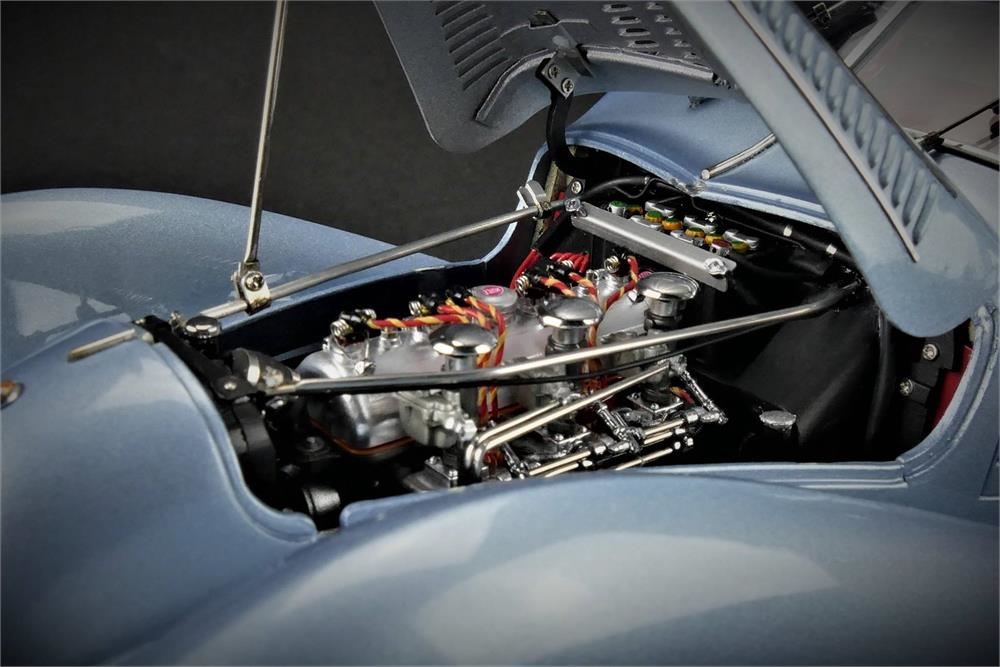 1938 Talbot Lago Type 150 SS Teardrop in 1:18 Scale by CMC