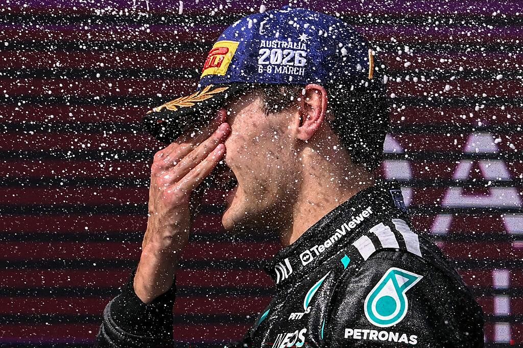 Mercedes-AMG Petronas F1 Team W17 George Russell Winner 2026 Australian ...