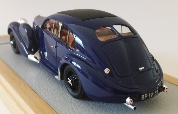 1939 Bugatti T57/64 Coupe Aero-Dynamic Model Car in 1:43 Scale by ...