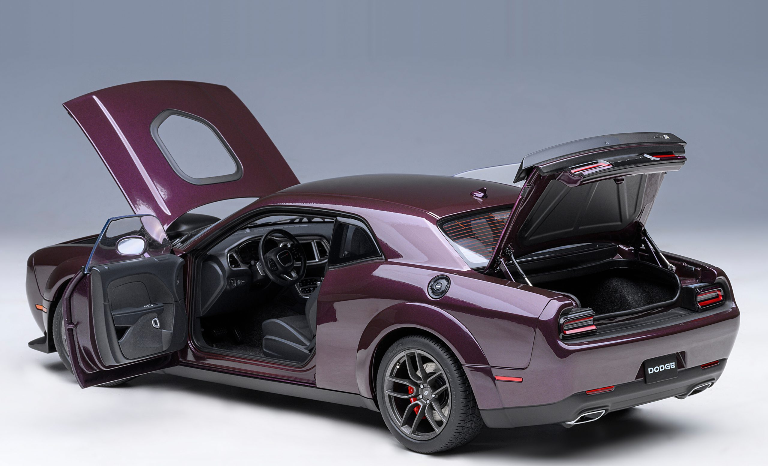 2022 Dodge Challenger R/T Scat Pack Widebody Hellraisin in 1:18 scale ...
