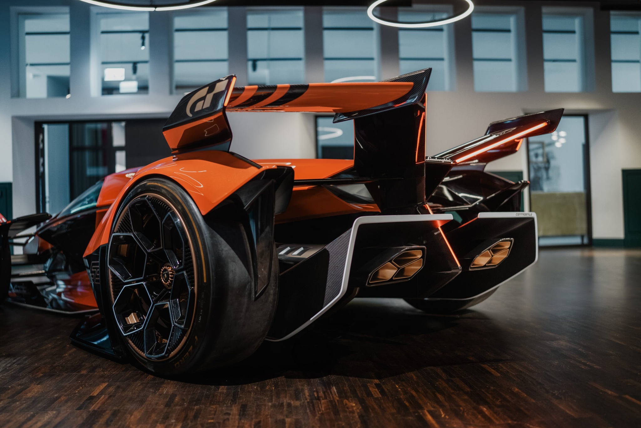 Lamborghini V12 Vision Gran Turismo Arancio Egon in 1:18 scale by MR ...