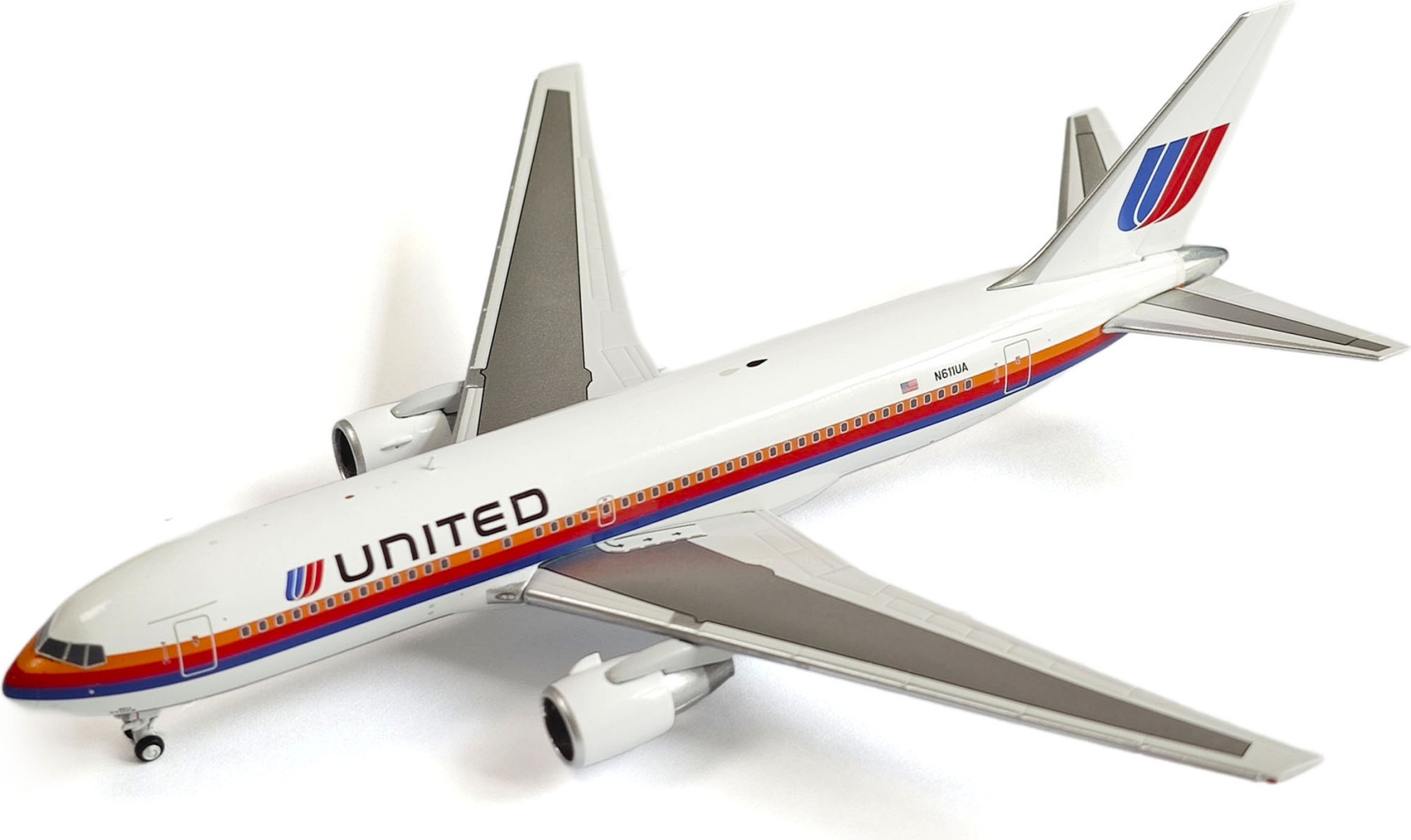 United Airlines Boeing 767-200ER N611UA in 1:400 scale by Motor City ...