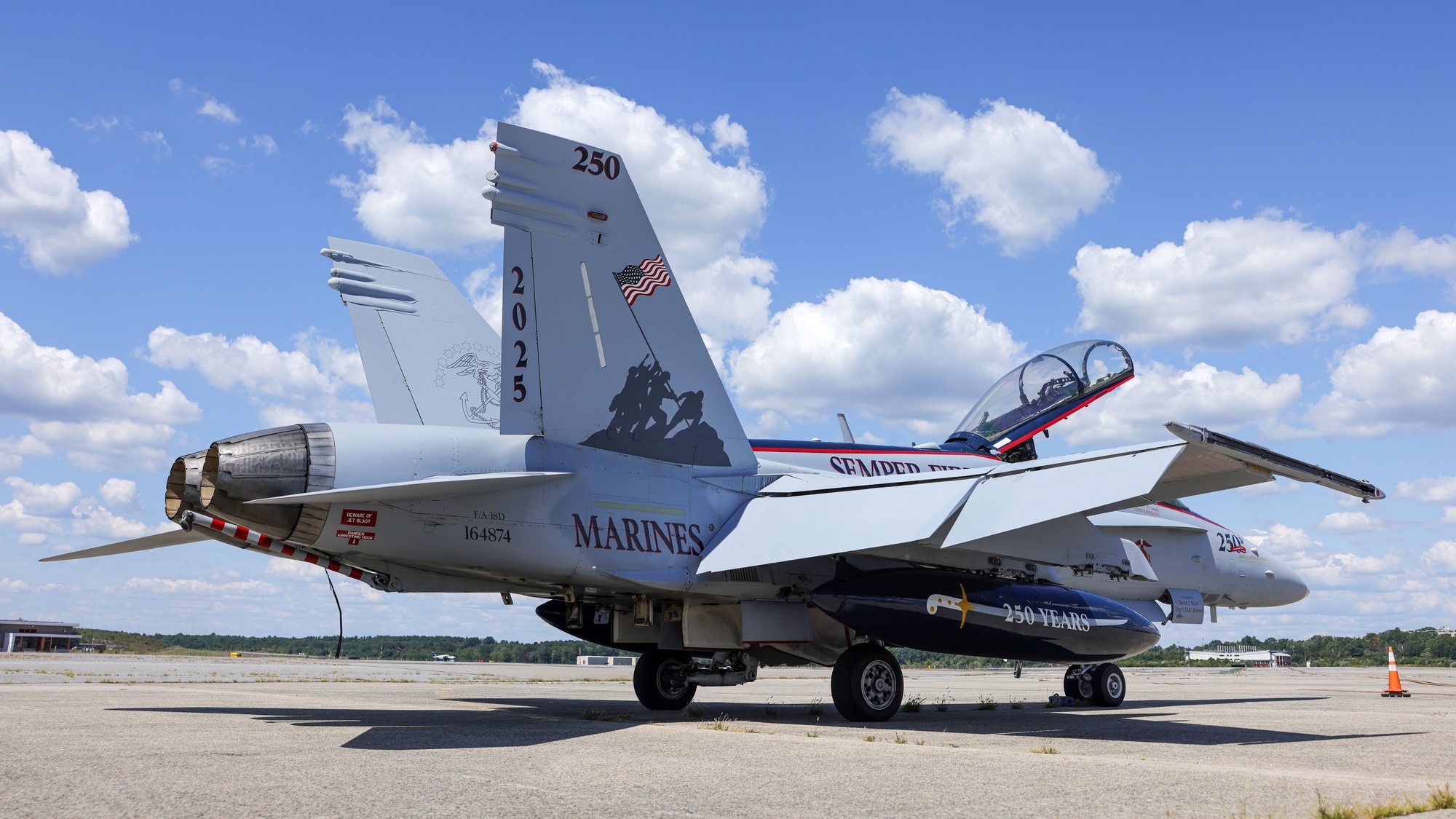 F/A-18D "US Marines 250 Years" 164874 VMFA-112 US Marines 2025 in 1:72 ...