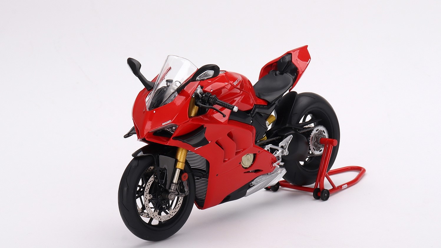 Ducati Panigale V4 S in 1:12 scale by True Scale Miniatures