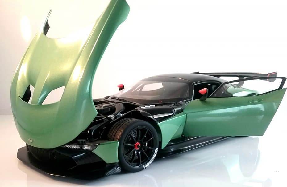 Aston Martin Vulcan in Green in 1:18 Scale by AUTOart by AUTOart
