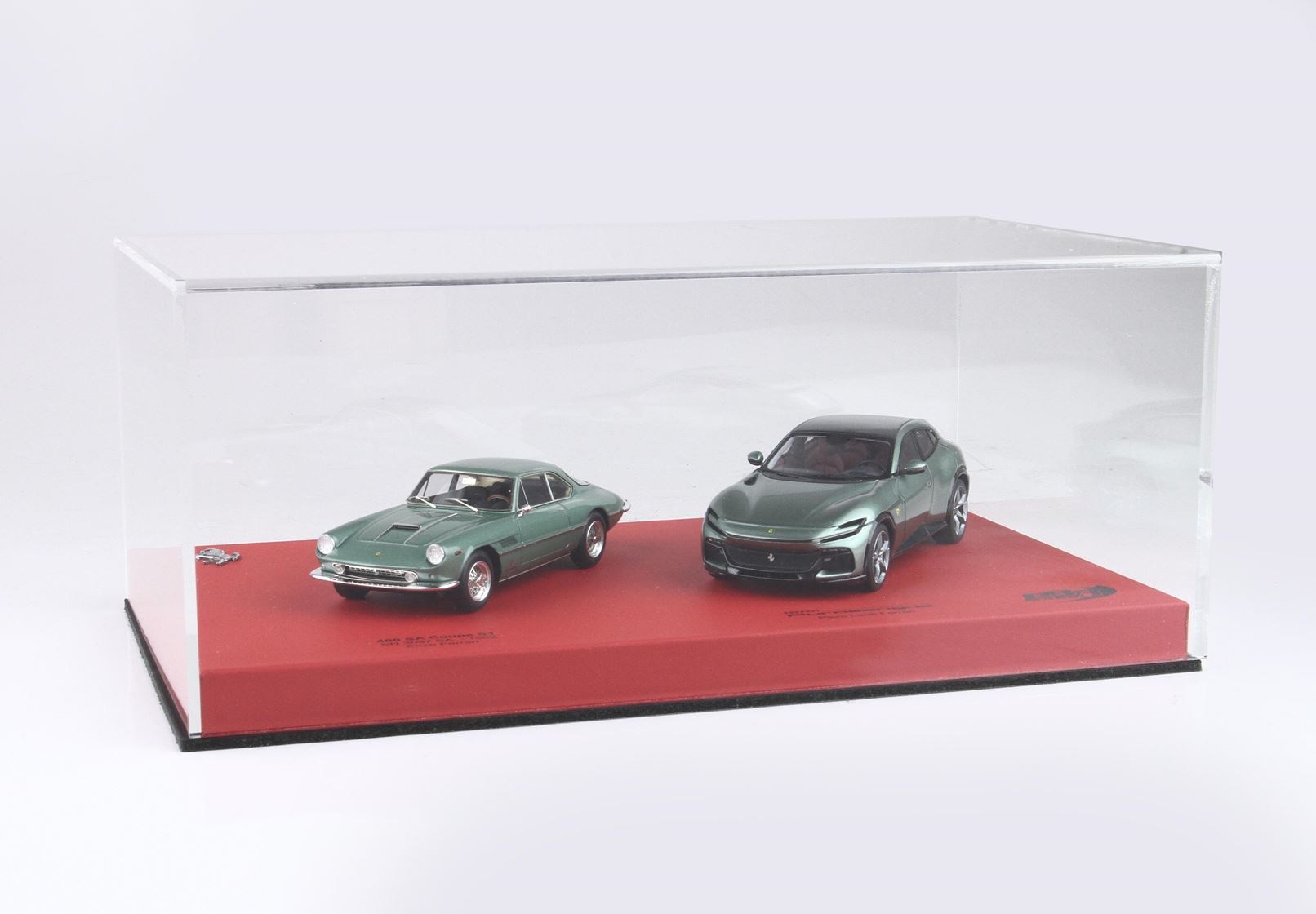 BBR Purosangue Piero Ferrari e 400 Superamerica Enzo Ferrari Verde Dora ...