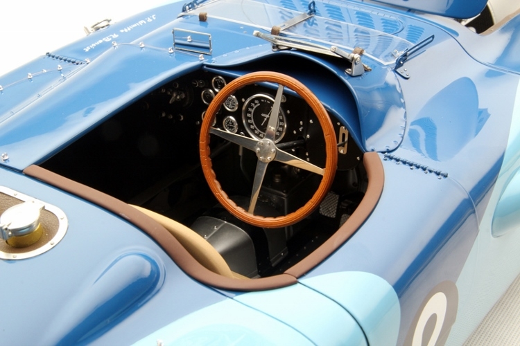 Bugatti Type 57G Tank 1937 Le Mans Winner in 1:8 Scale by Amalgam by ...