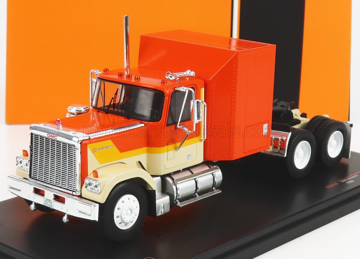 GMC General Tractor Truck 3-ASSI 1980 in 1:43 scale by IXO