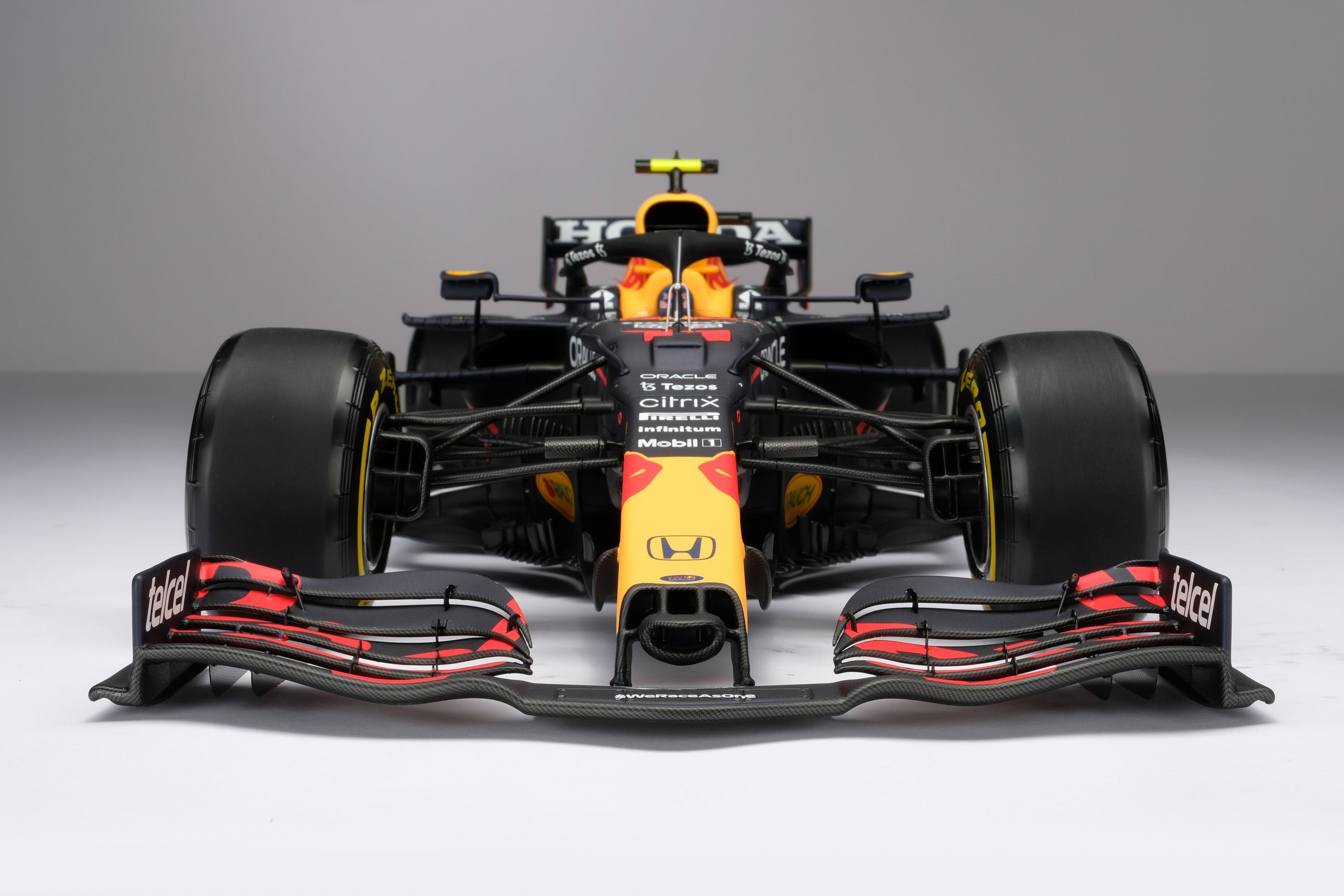 2021 RED BULL RACING HONDA RB16B ABU DHABI GRAND PRIX SERGIO PÉREZ in 1 ...