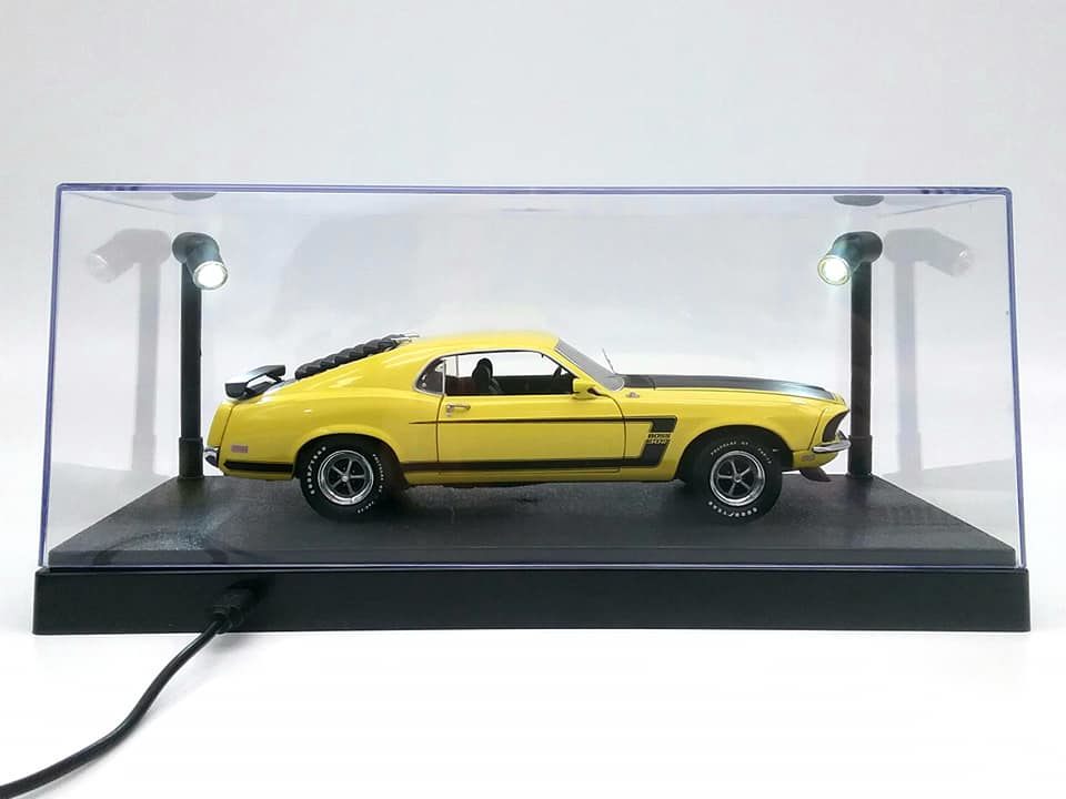 LED Lighted Acrylic 1:43 and 1:24 Scale Model Display Case with ...