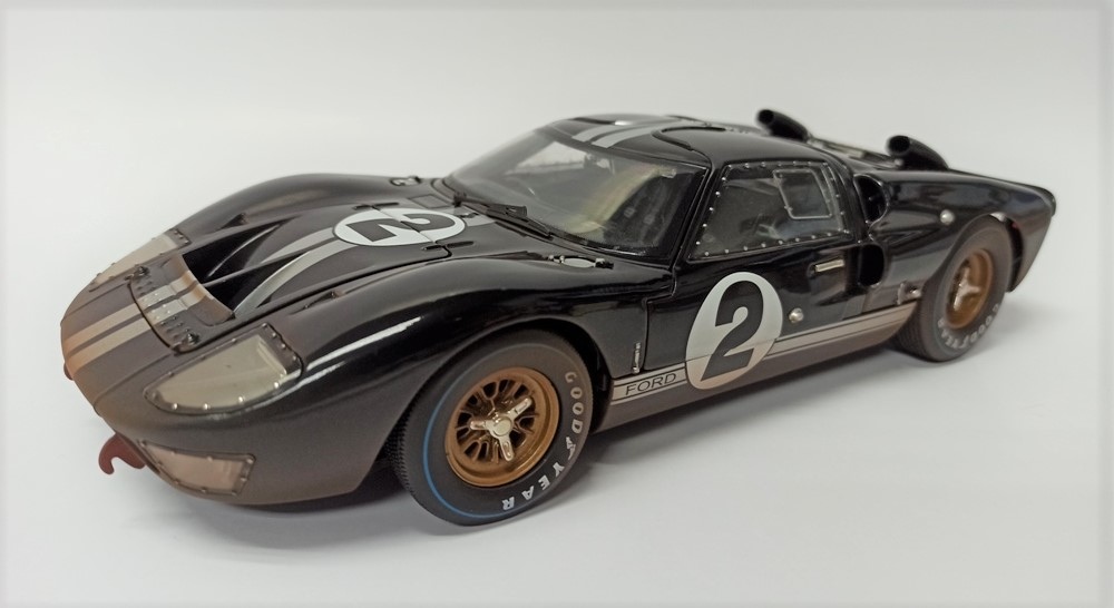 Ford GT40 '66 LeMans #2 After Race dirty version in 1:18 scale by ...