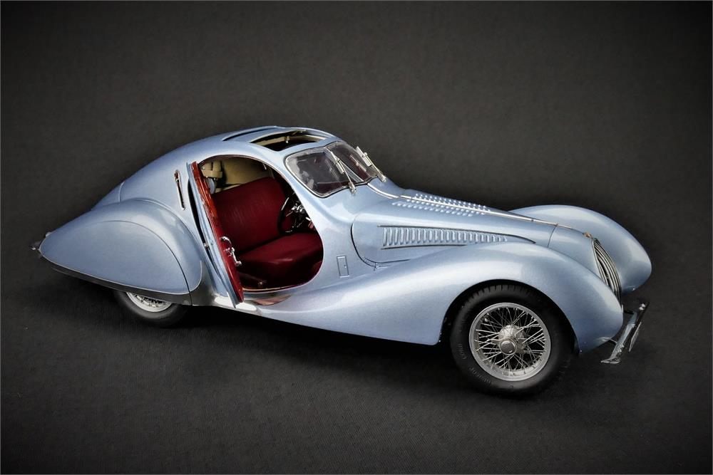 1938 Talbot Lago Type 150 SS Teardrop in 1:18 Scale by CMC