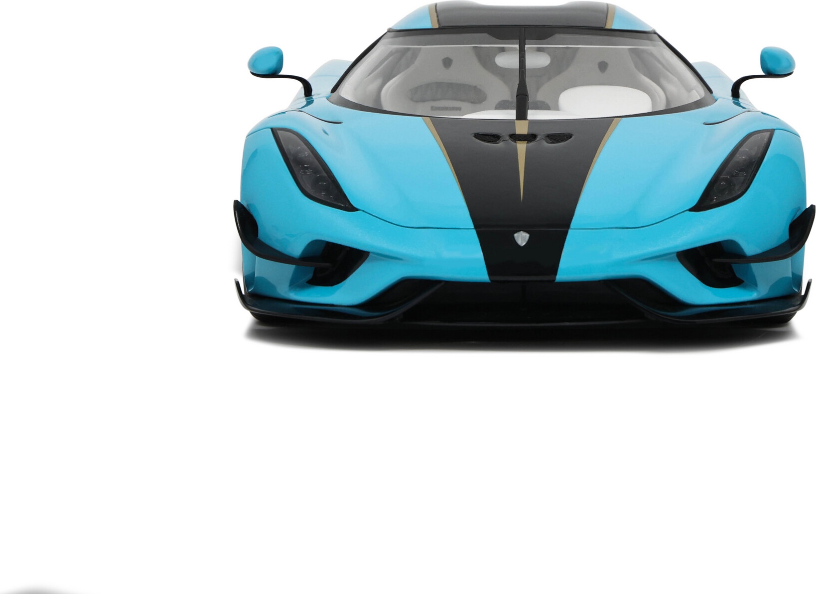 2018 Koenigsegg Regera Blue in 1:18 scale by GT Spirit