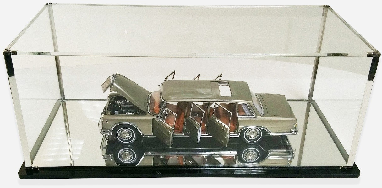 Showcase for Race-Car-Transporter/Truck-models and CMC Mercedes 600 ...