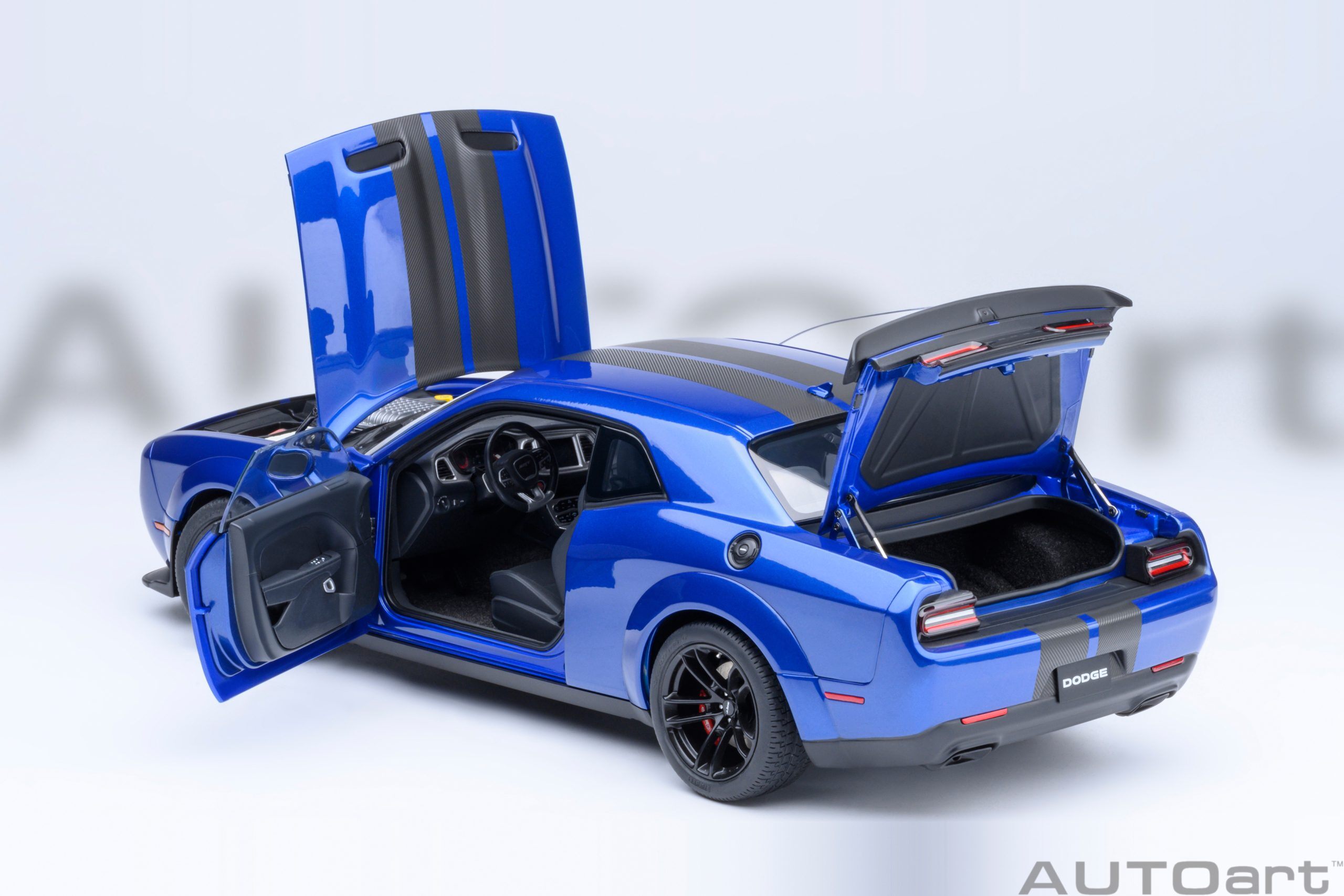 Dodge Challenger SRT Jailbreak Indigo Blue in 1:18 scale by AUTOart