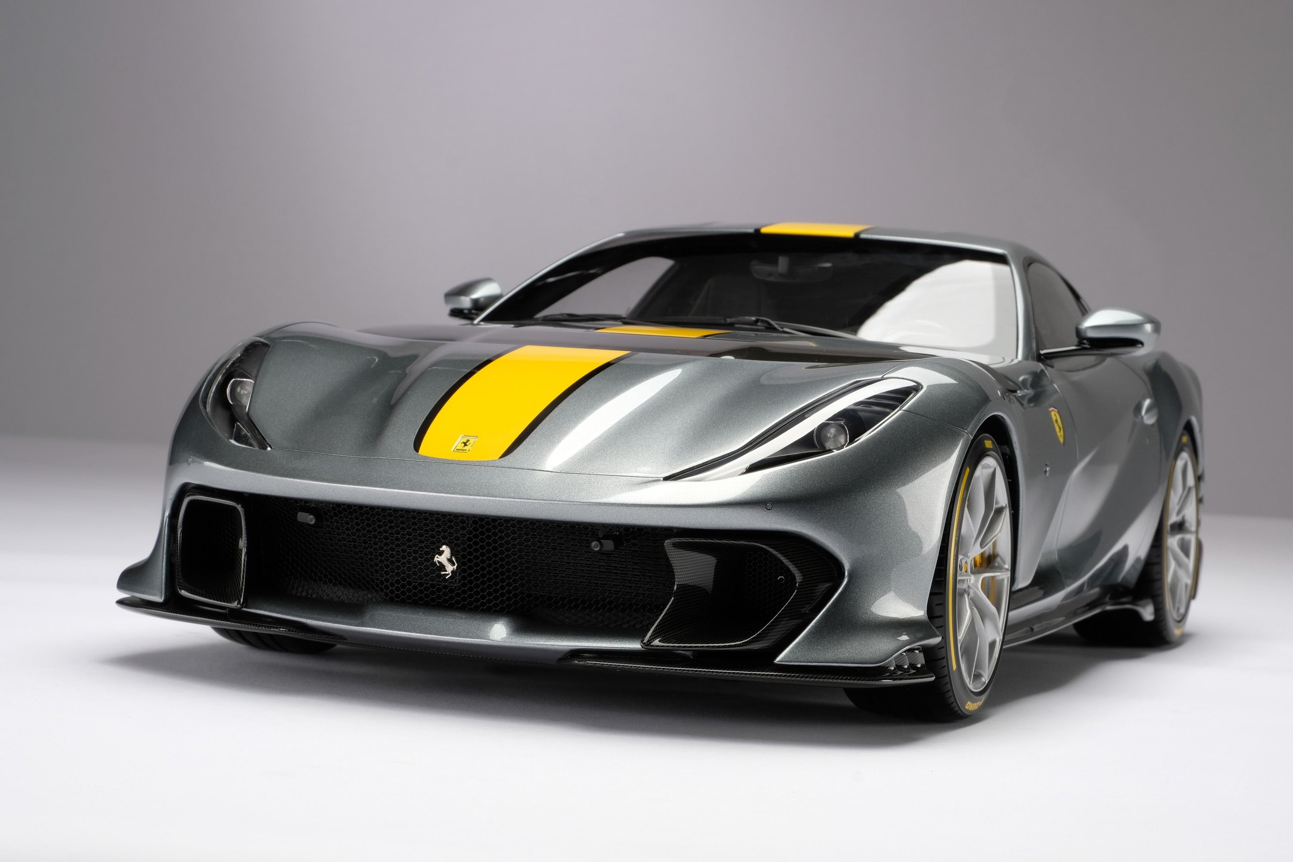 FERRARI 812 COMPETIZIONE in 1:8 scale by Amalgam by Amalgam