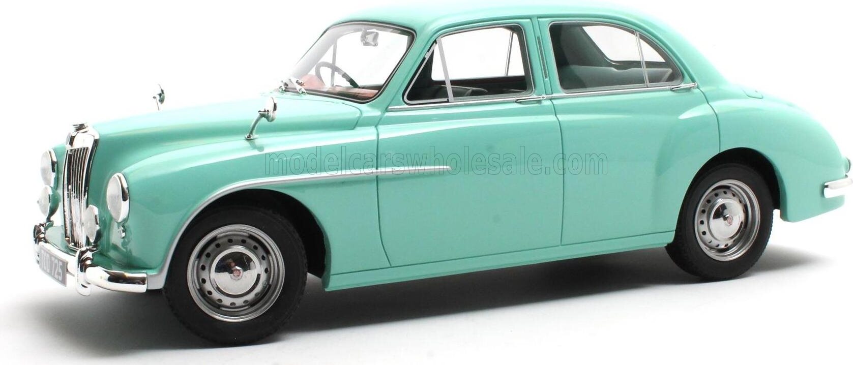 1956 MG Magnette Island Green in 1:18 scale by Cult Models
