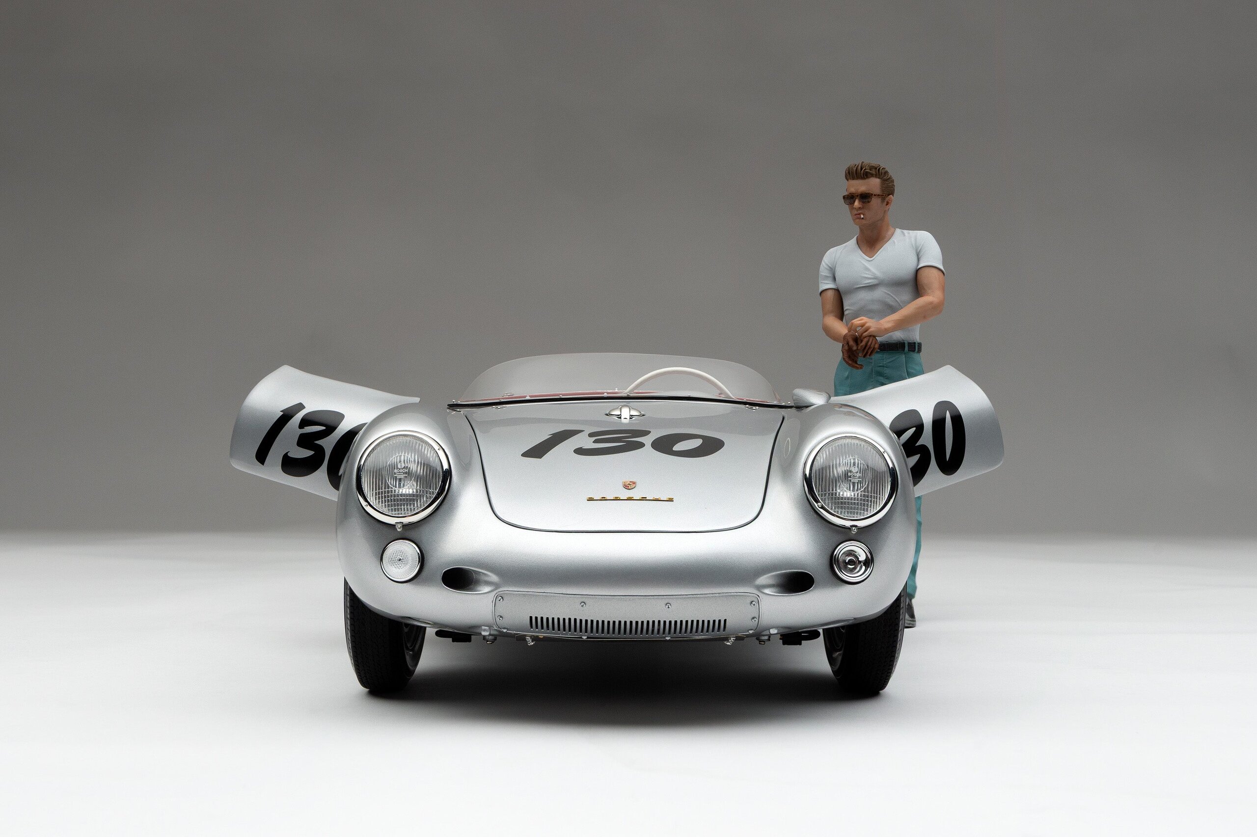 Porsche 550RS Spyder Little Bastard w/ James Dean Figure in 1:8 scale ...