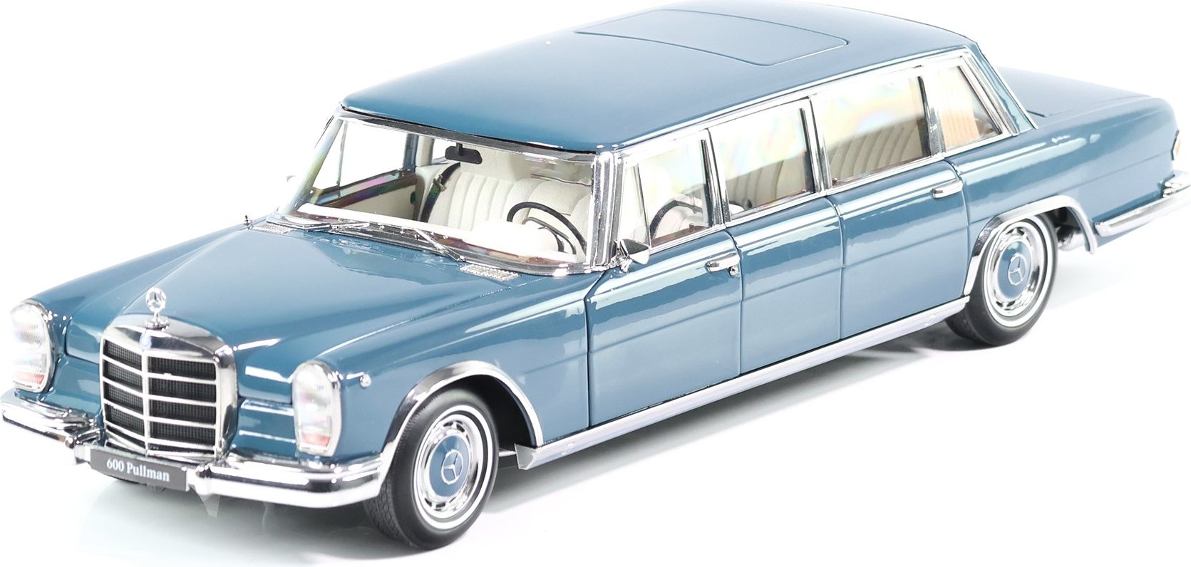 Mercedes-Benz 600 Pullman Blue in 1:18 scale by Fine Scale Models