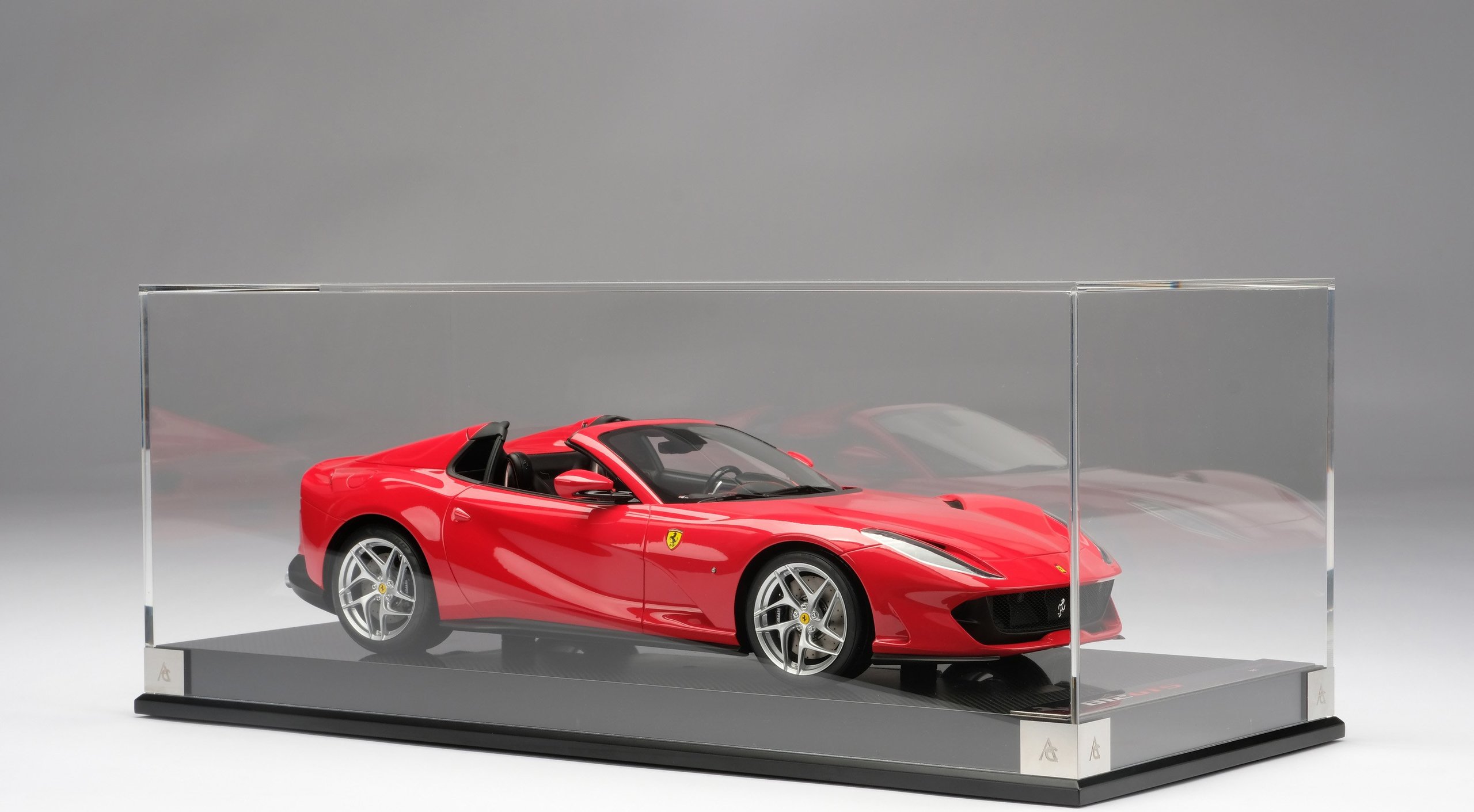 FERRARI 812 GTS in 1:12 scale by Amalgam by Amalgam
