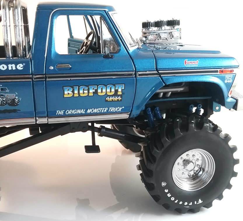 Bigfoot #1 The Original Monster Truck 48 Inch tires 1:18 Diecast w Bob ...