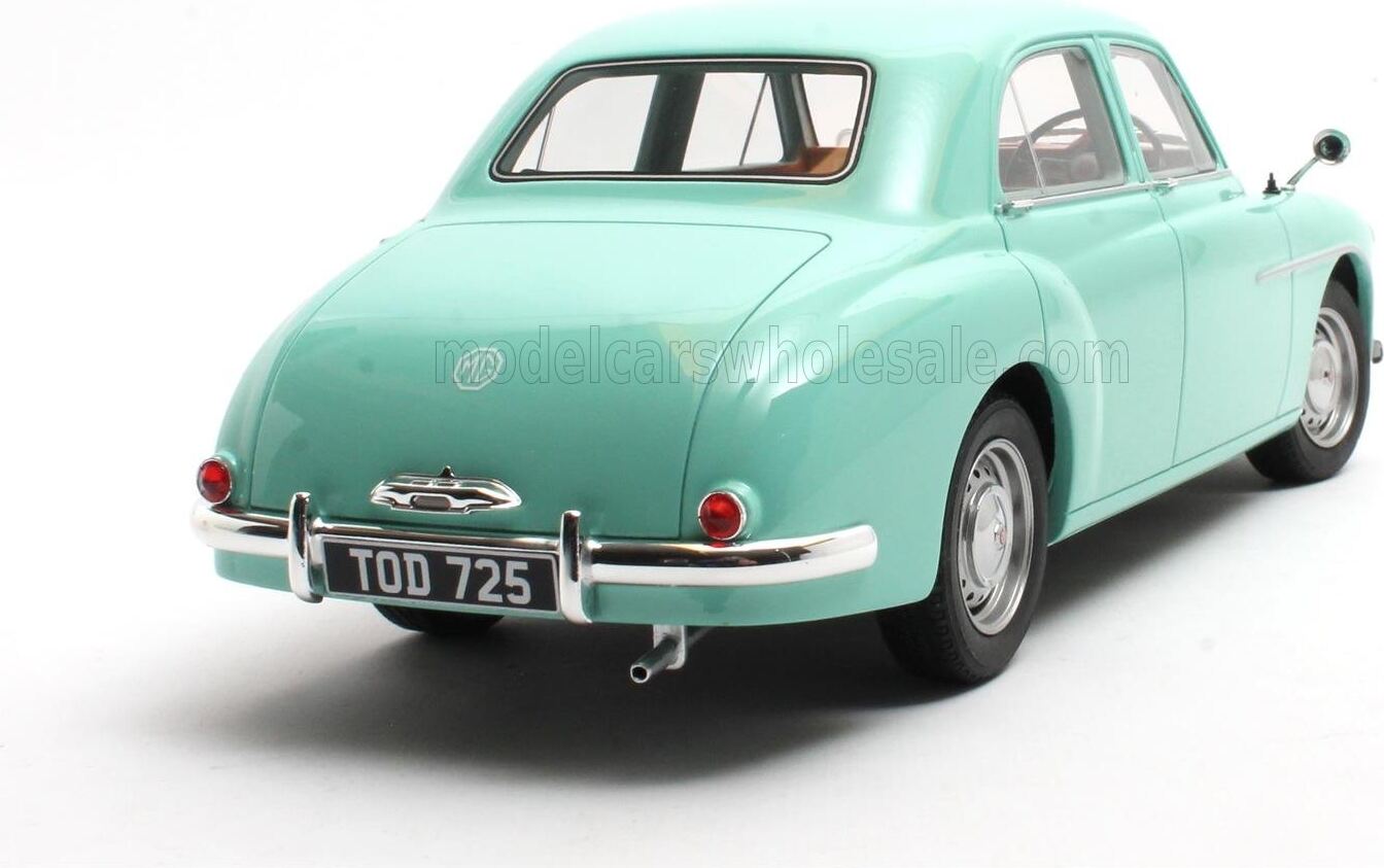 1956 MG Magnette Island Green in 1:18 scale by Cult Models