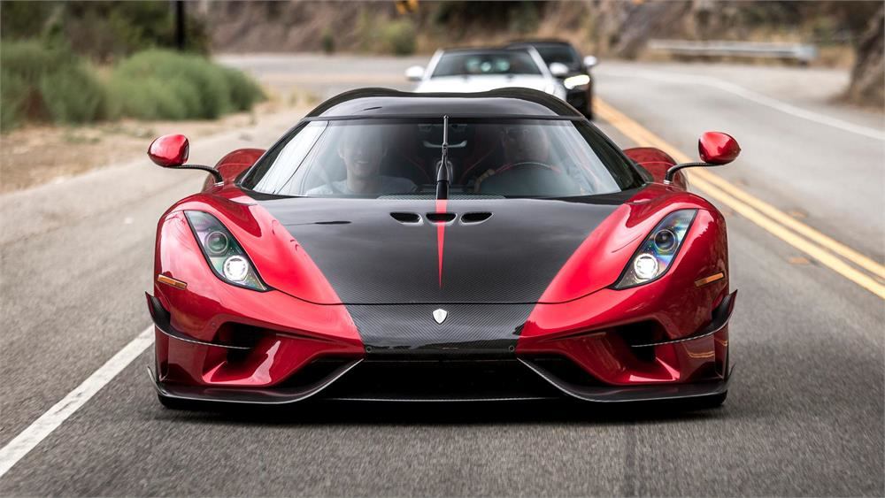 Koenigsegg Regera Ghost Package in Candy Red 1:18 Scale by AUTOart by ...