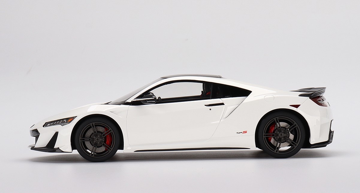 2022 Acura NSX Type S 130R White LHD in 1:18 scale by Topspeed