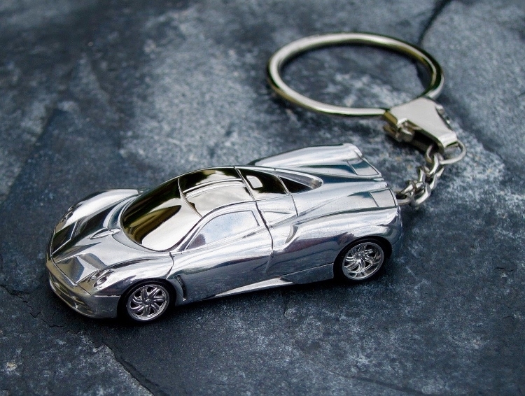 Pagani Huayra Aluminim Casting Car Keychain in 1:87 Scale by AUTOart by ...