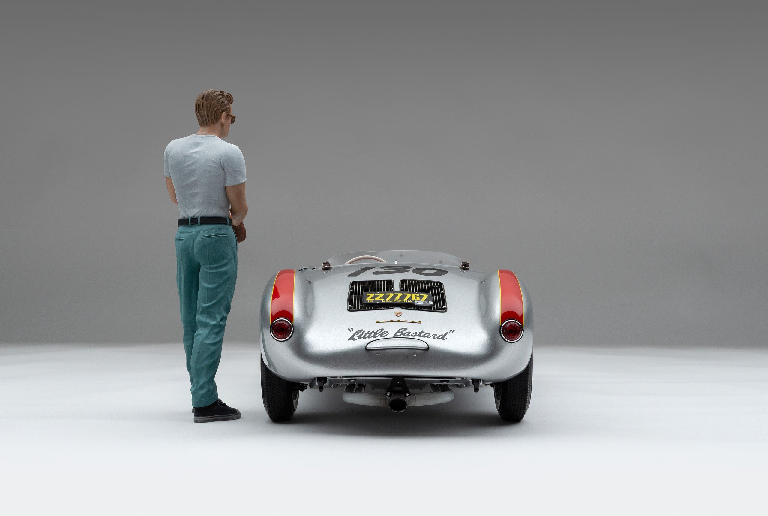 Porsche 550RS Spyder Little Bastard w/ James Dean Figure in 1:8 scale ...